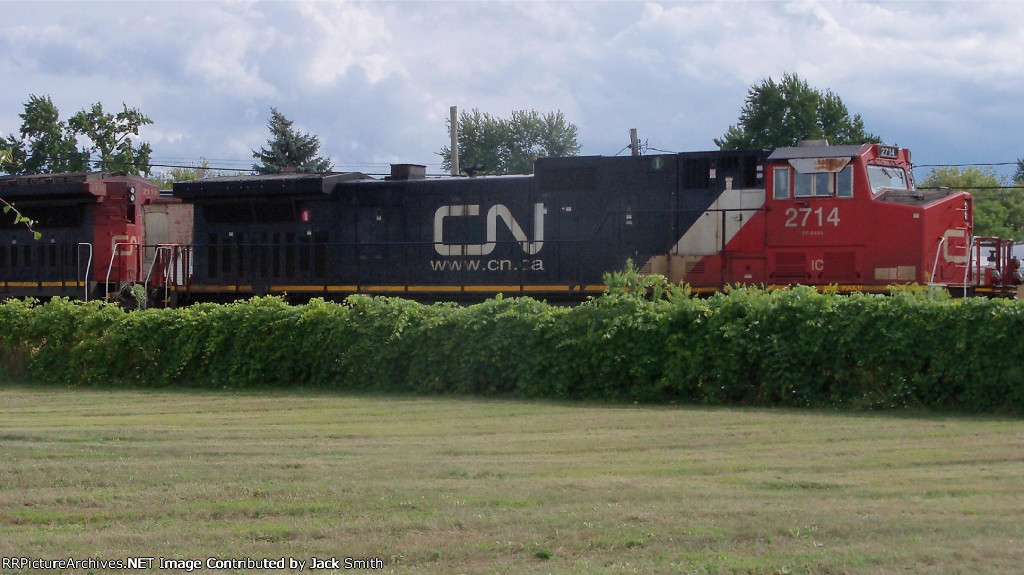 CN 2714